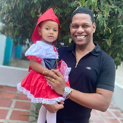 Julio César Meza - Agent, Manager, Publicist Contact Info