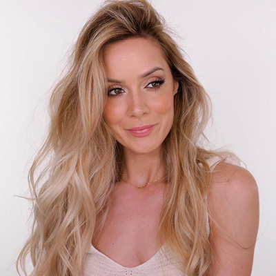 Shonagh Scott - Agent, Manager, Publicist Contact Info