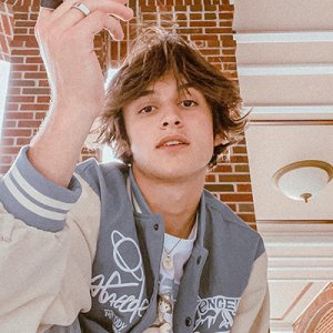 Justin Gazzillo - Agent, Manager, Publicist Contact Info