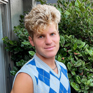 Louis Levanti - Agent, Manager, Publicist Contact Info