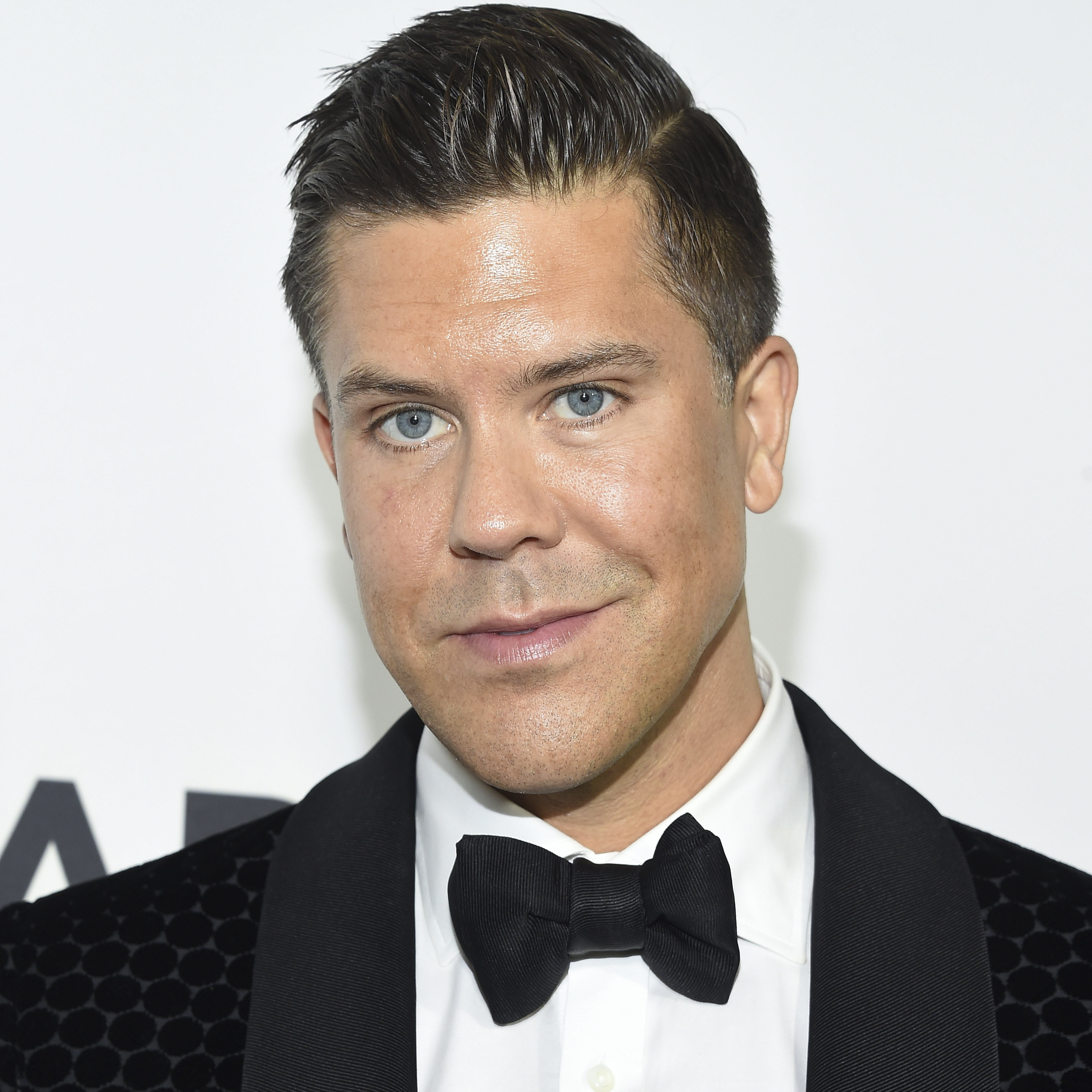 Fredrik Eklund - Agent, Manager, Publicist Contact Info