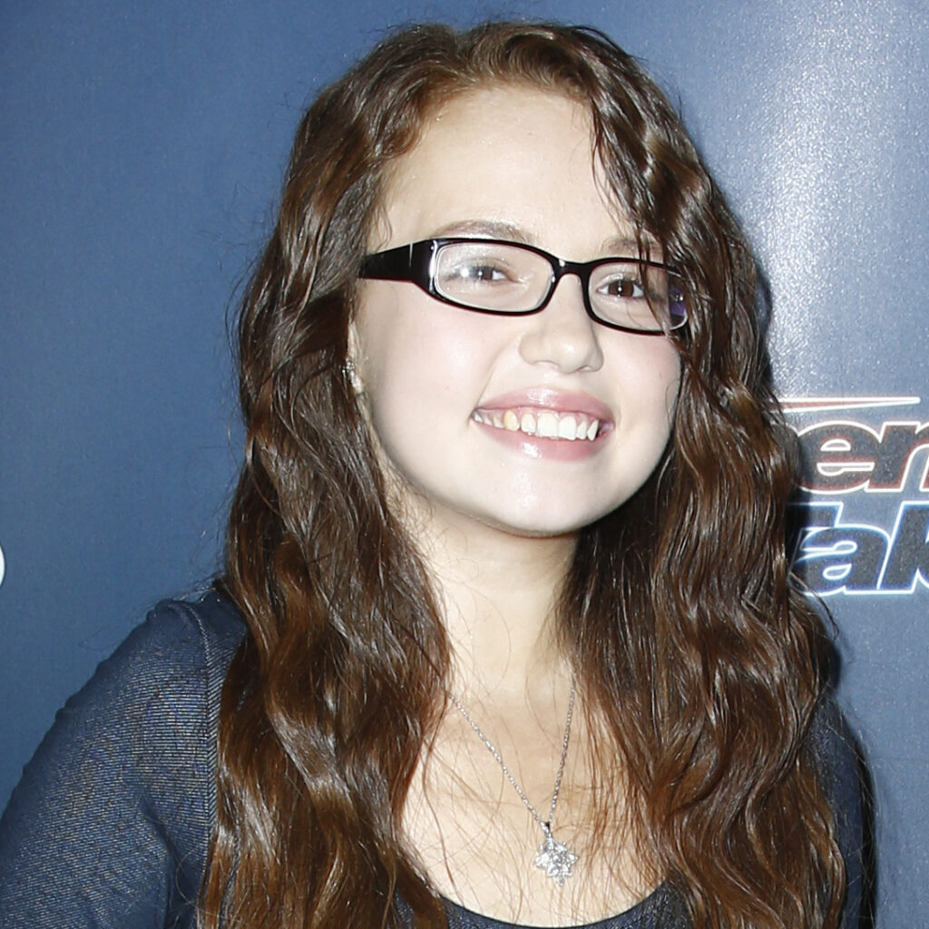 Mara Justine - Agent, Manager, Publicist Contact Info