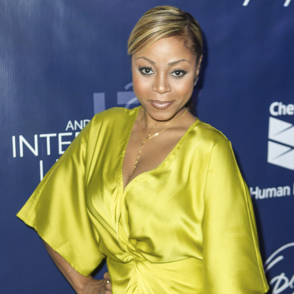 LaTavia Roberson - Agent, Manager, Publicist Contact Info