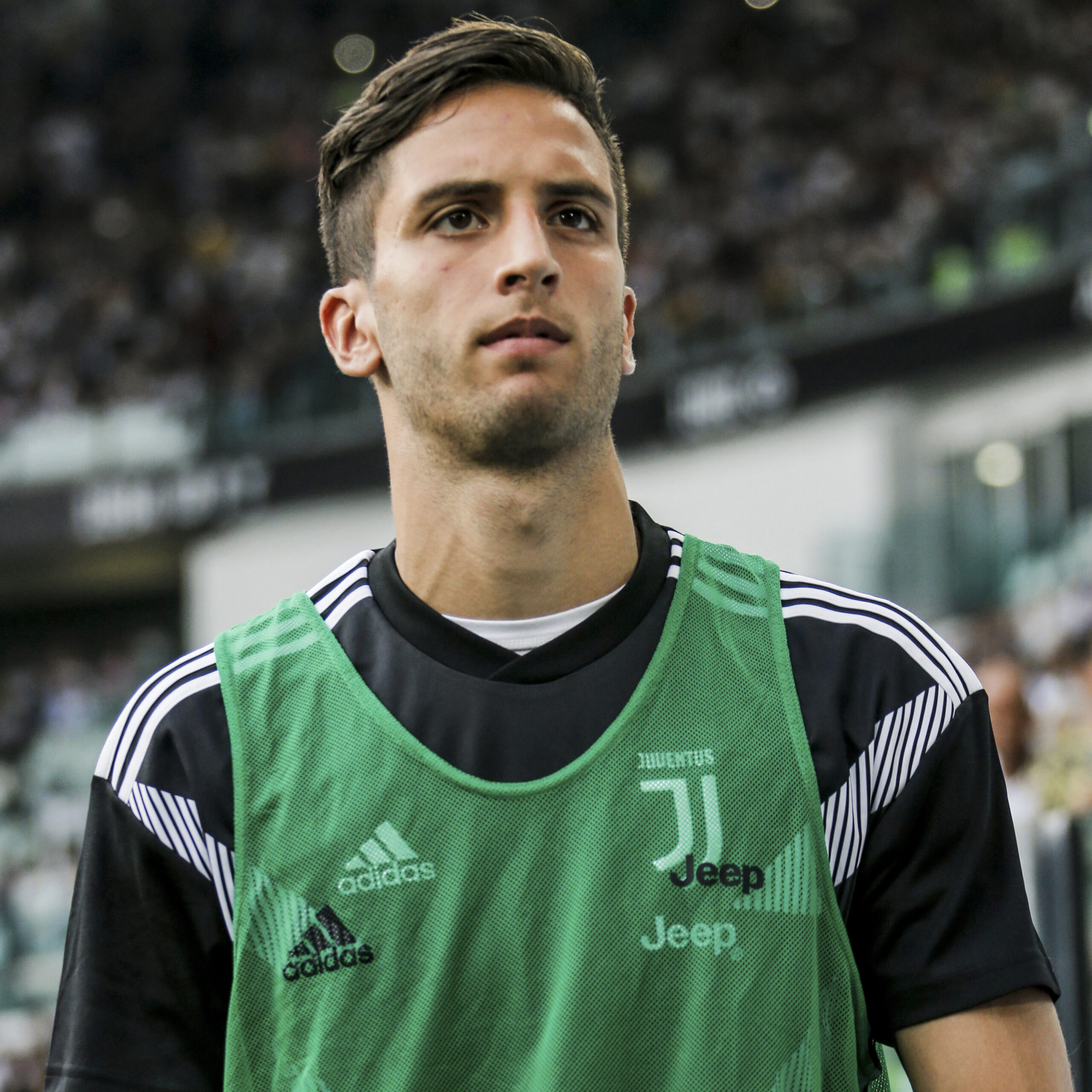 Rodrigo Bentancur - Agent, Manager, Publicist Contact Info