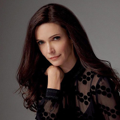 Elizabeth Tulloch - Agent, Manager, Publicist Contact Info