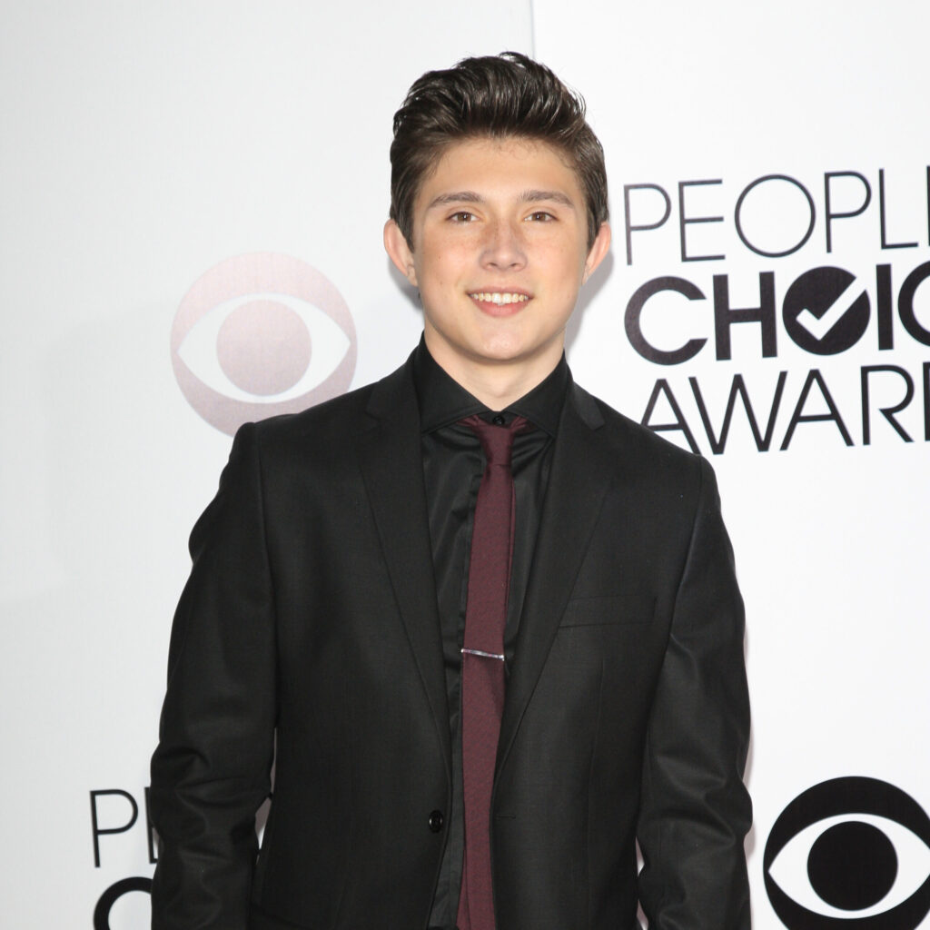 Mateus Ward - Agent, Manager, Publicist Contact Info