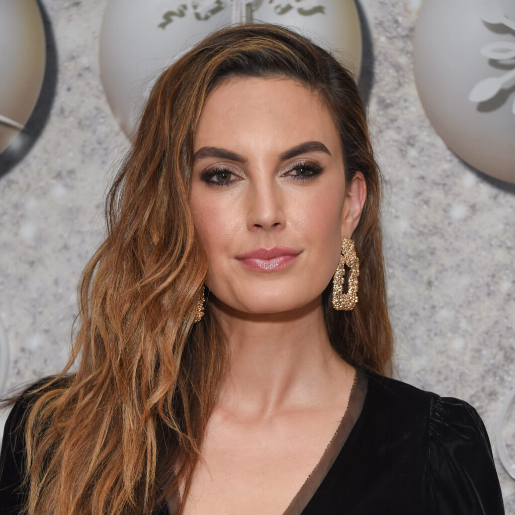 Elizabeth Cook - Agent, Manager, Publicist Contact Info