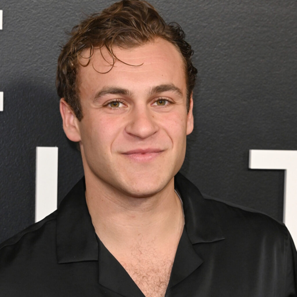 Elliott Ross - Agent, Manager, Publicist Contact Info