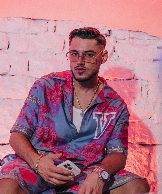 Leonardo Gashi - Agent, Manager, Publicist Contact Info