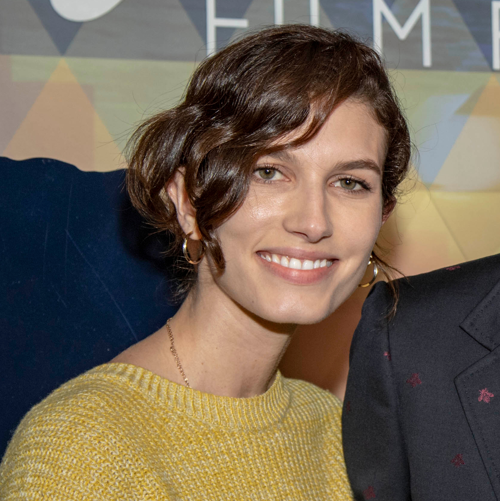 Rose Gilroy - Contacto de Agente, Manager, Publicista