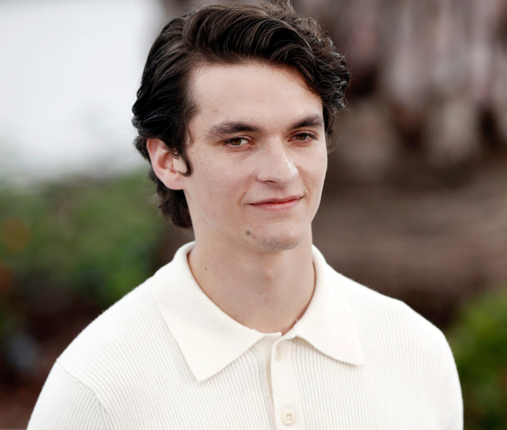 Fionn Whitehead - Agent, Manager, Publicist Contact Info