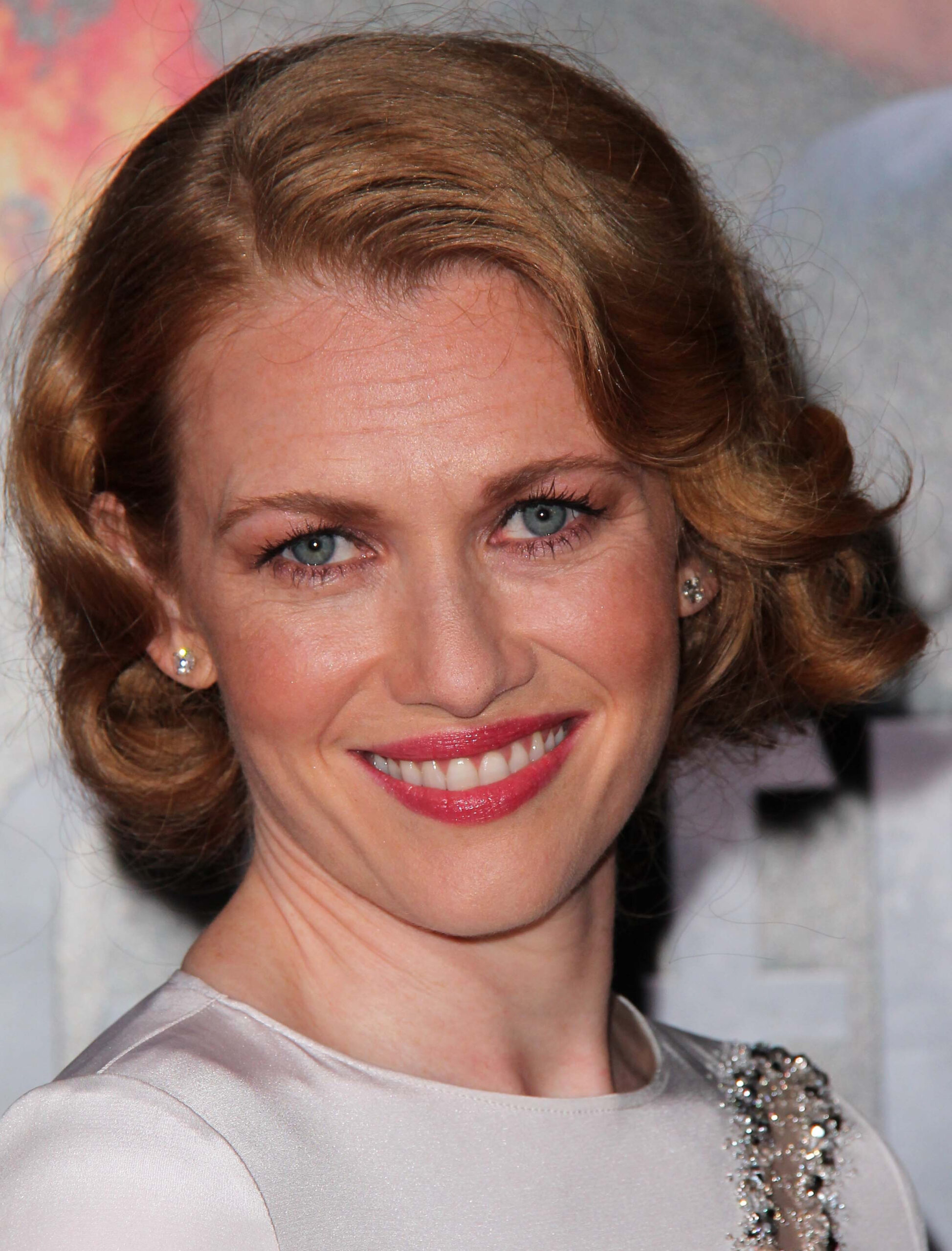 Mireille Enos - Agent, Manager, Publicist Contact Info