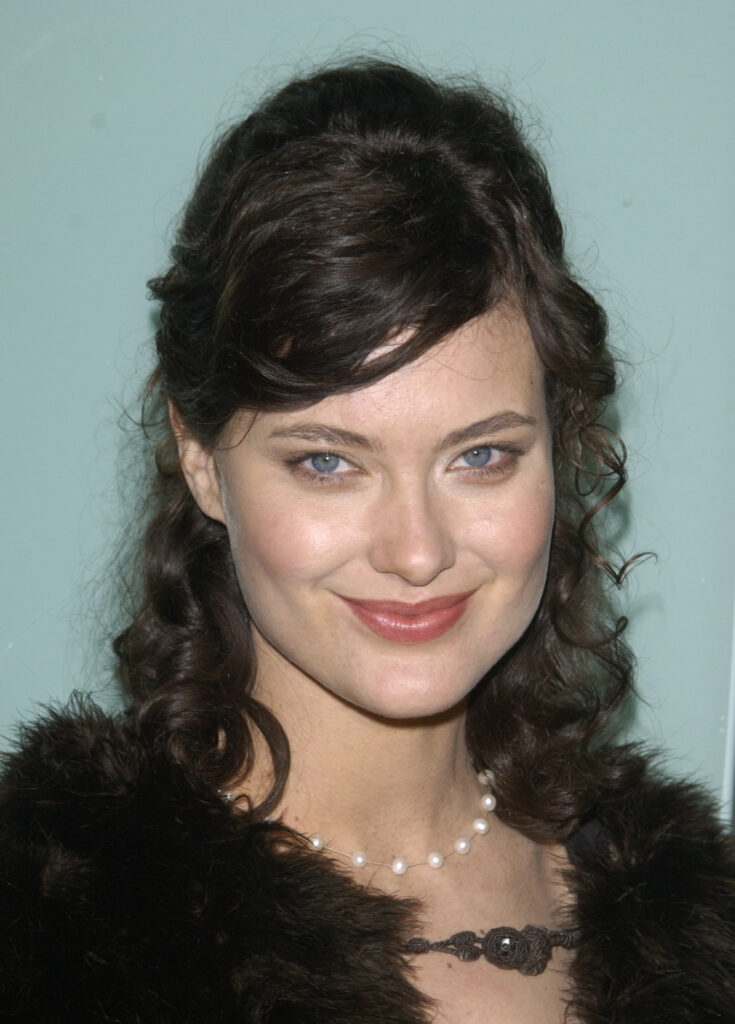 Shalom Harlow - Agent, Manager, Publicist Contact Info