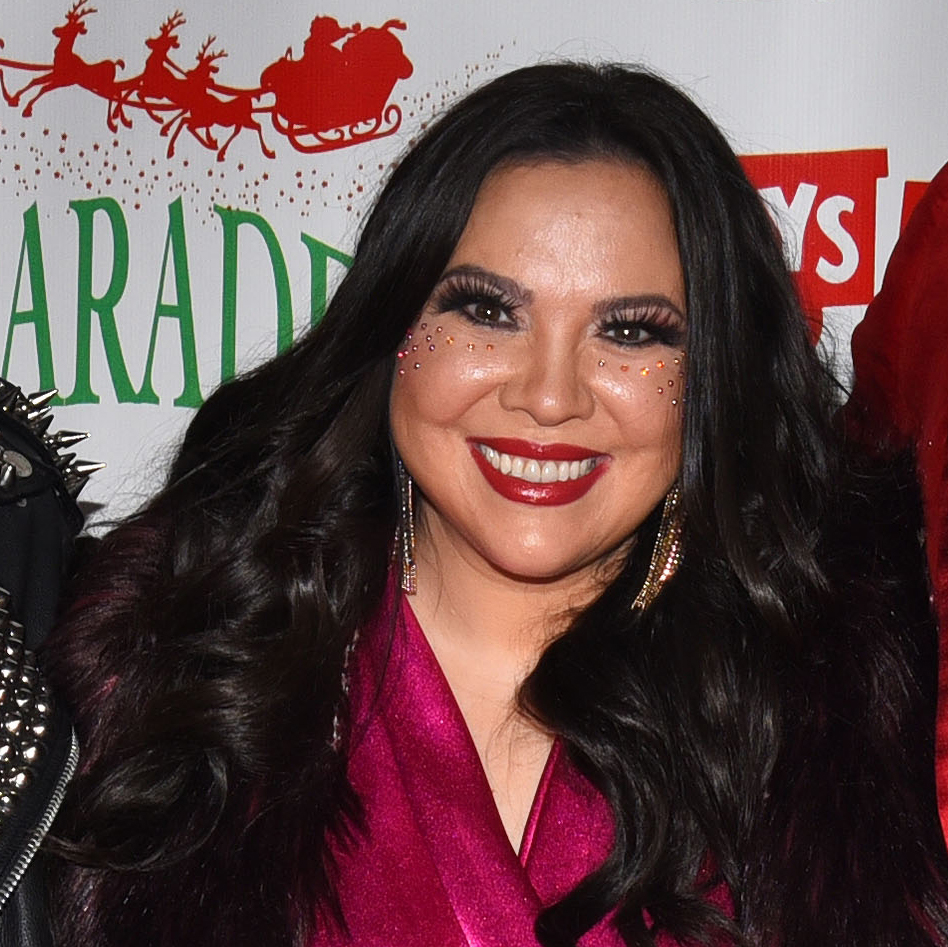 Gloria Calderón Kellett - Agent, Manager, Publicist Contact Info