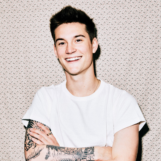 Cameron Whitcomb - Agent, Manager, Publicist Contact Info