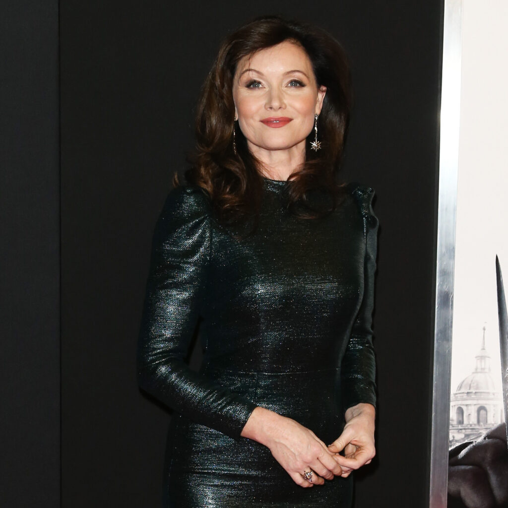 Essie Davis - Agent, Manager, Publicist Contact Info