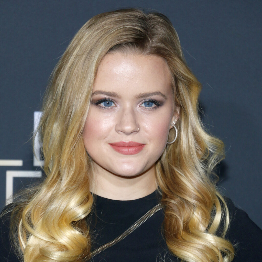 Ava Phillippe - Agent, Manager, Publicist Contact Info