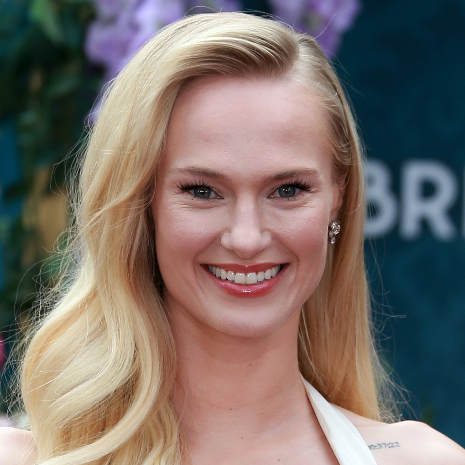 Jessica Madsen - Agent, Manager, Publicist Contact Info