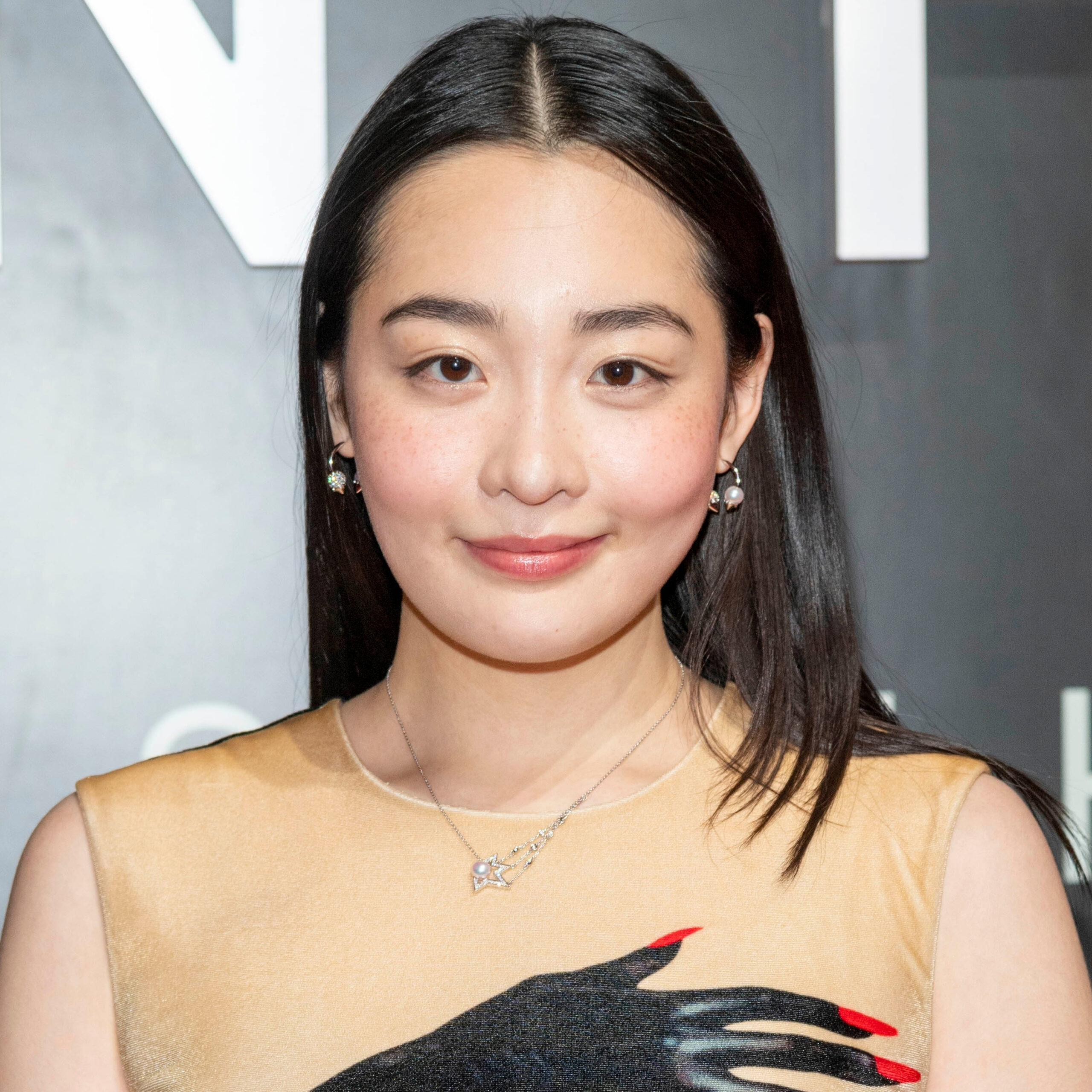 Minha Kim - Agent, Manager, Publicist Contact Info