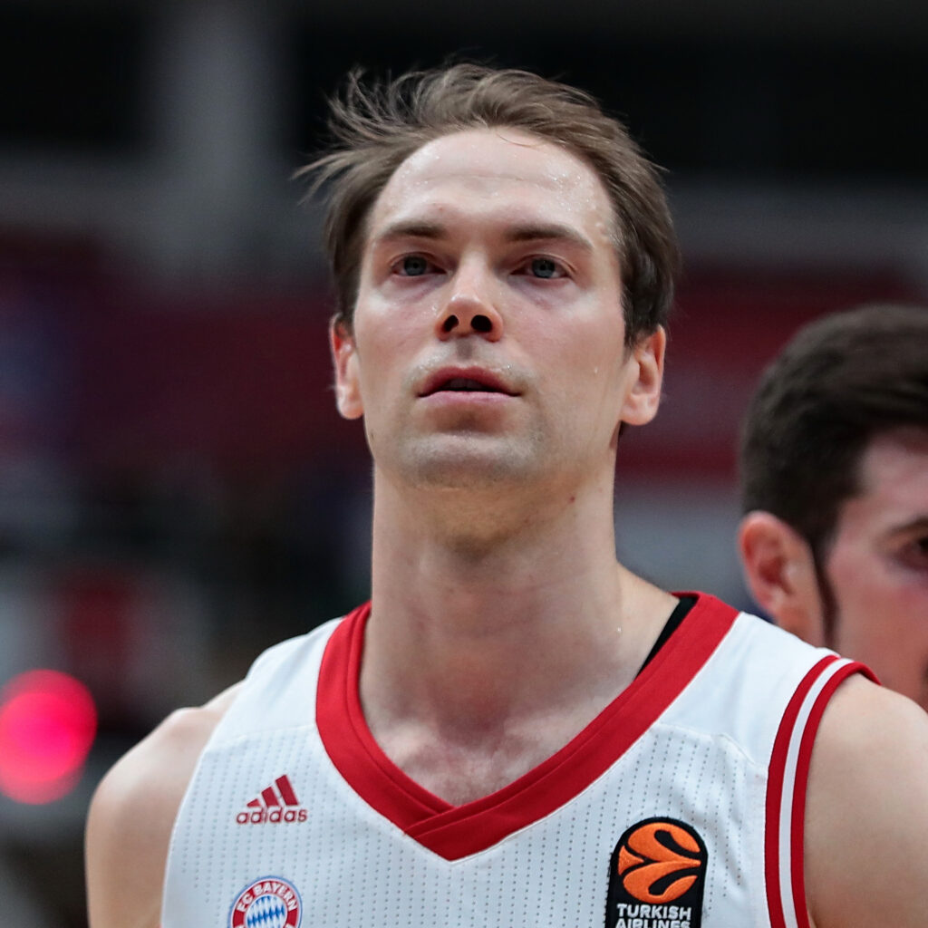 Petteri Koponen - Agent, Manager, Publicist Contact Info