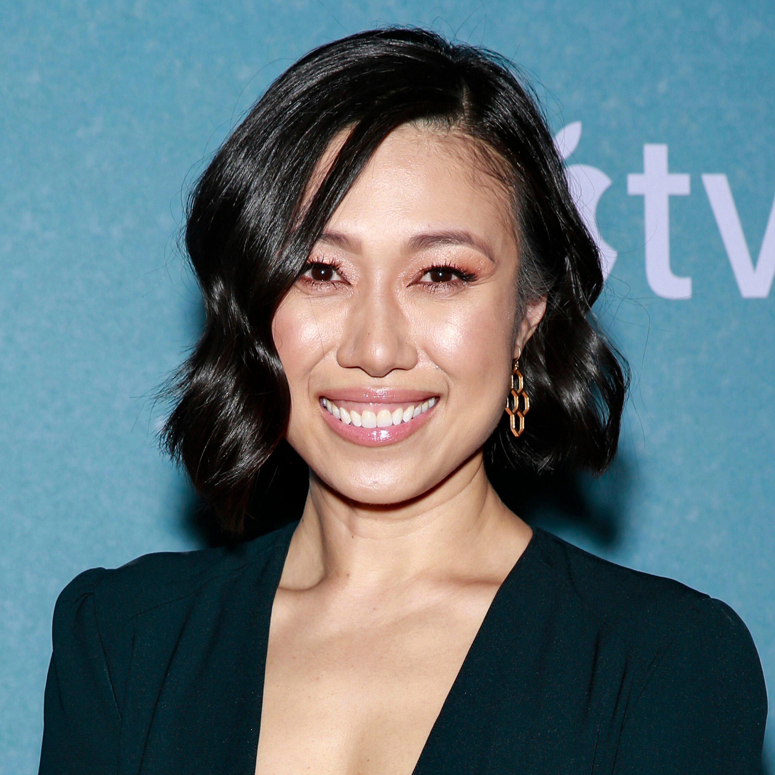 Angela Lin - Insights