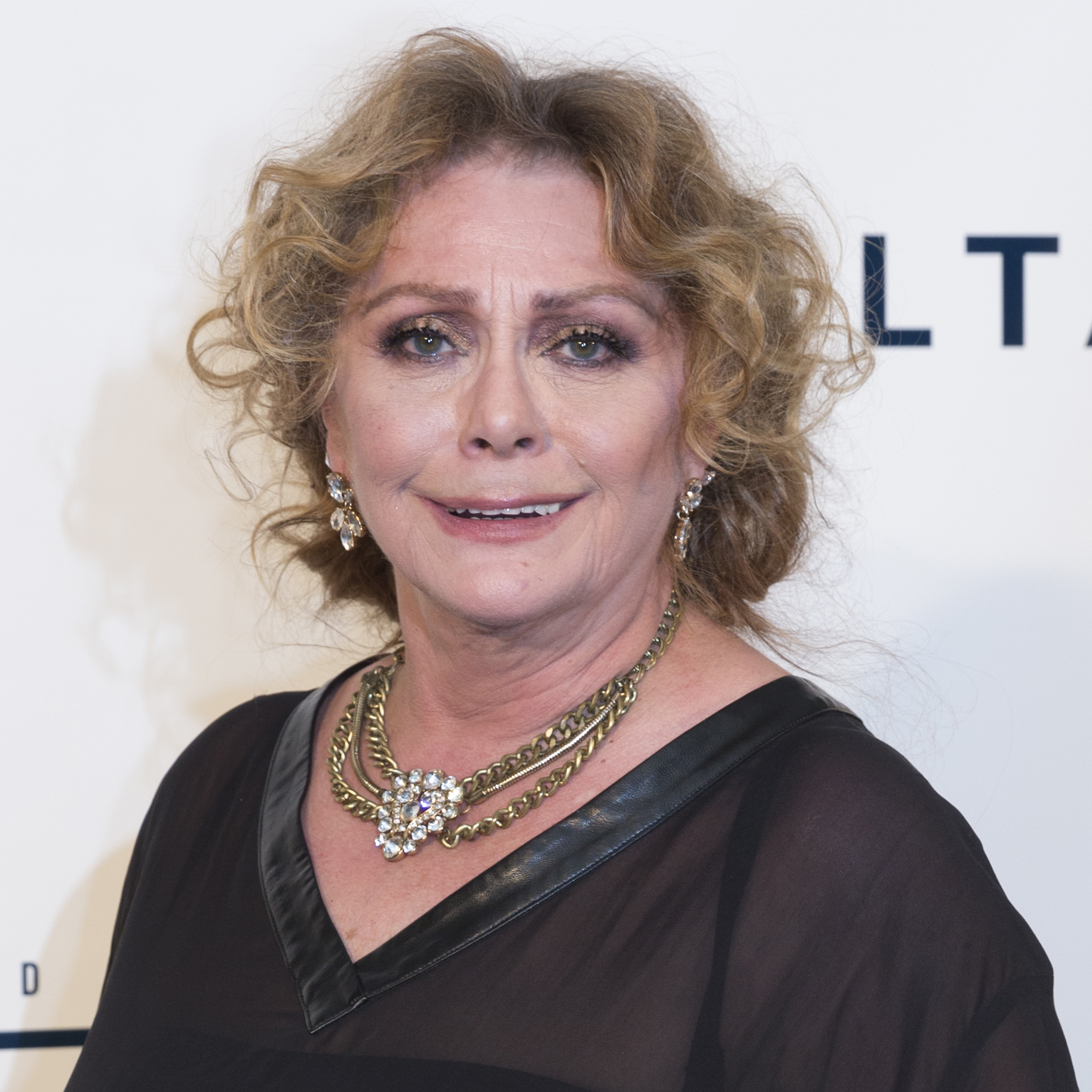 Elizabeth Ashley - Agent, Manager, Publicist Contact Info