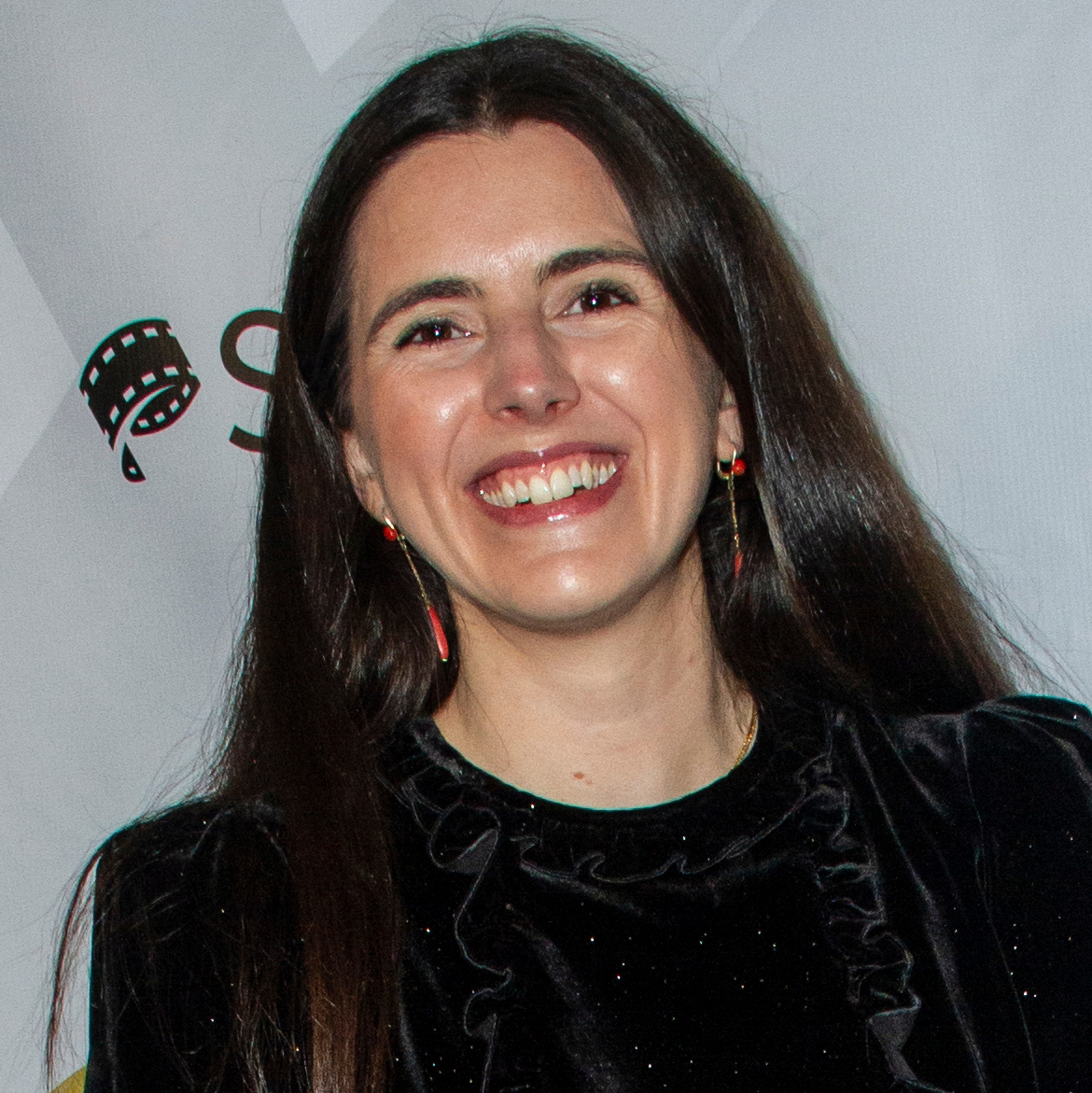 Natalie Holt - Agent, Manager, Publicist Contact Info