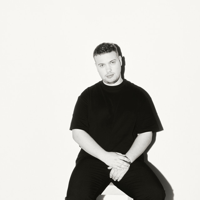 Maxe - Agent, Manager, Publicist Contact Info