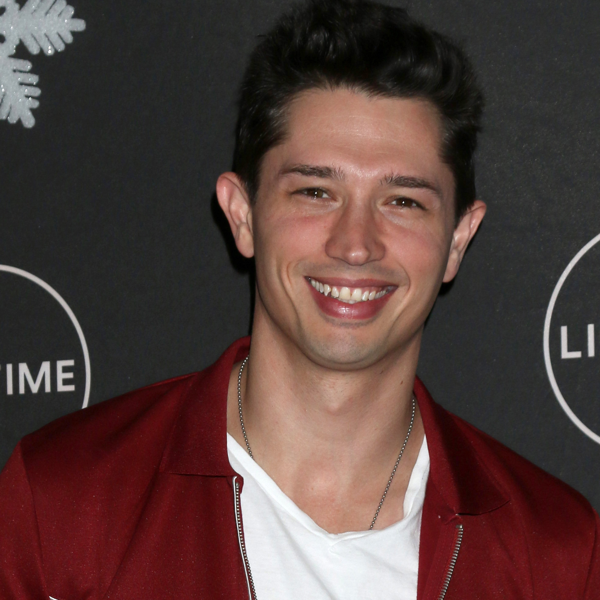 Joe Dinicol - Agent, Manager, Publicist Contact Info