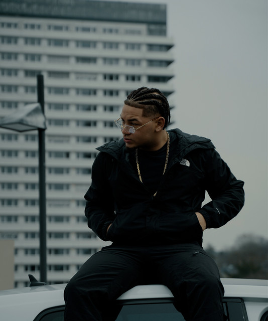 Azu - Agent, Manager, Publicist Contact Info